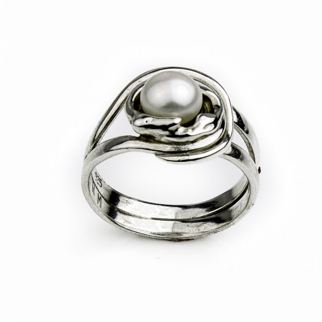 Look beyond the Classics with Shell & Pearl Jewelry